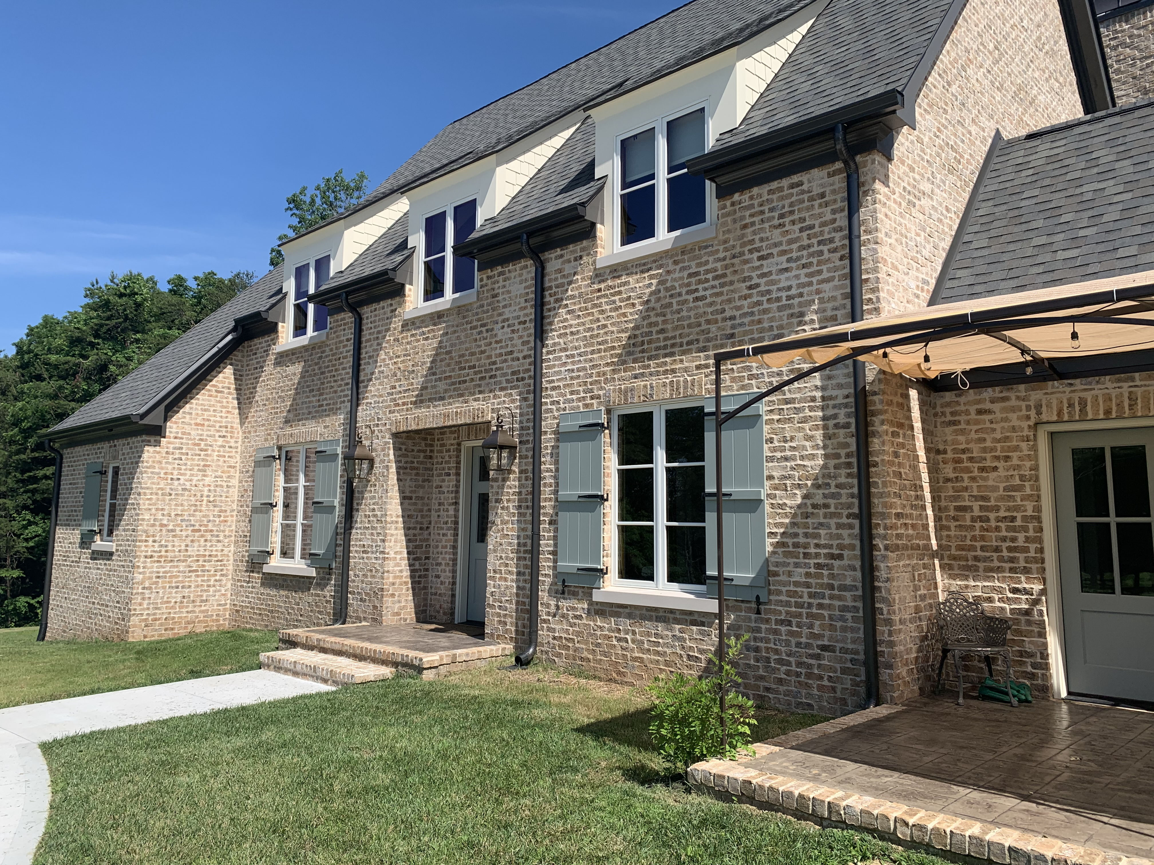 French Country Buff Brick – Tumbled White & Tan Brick | Handcrafted ...