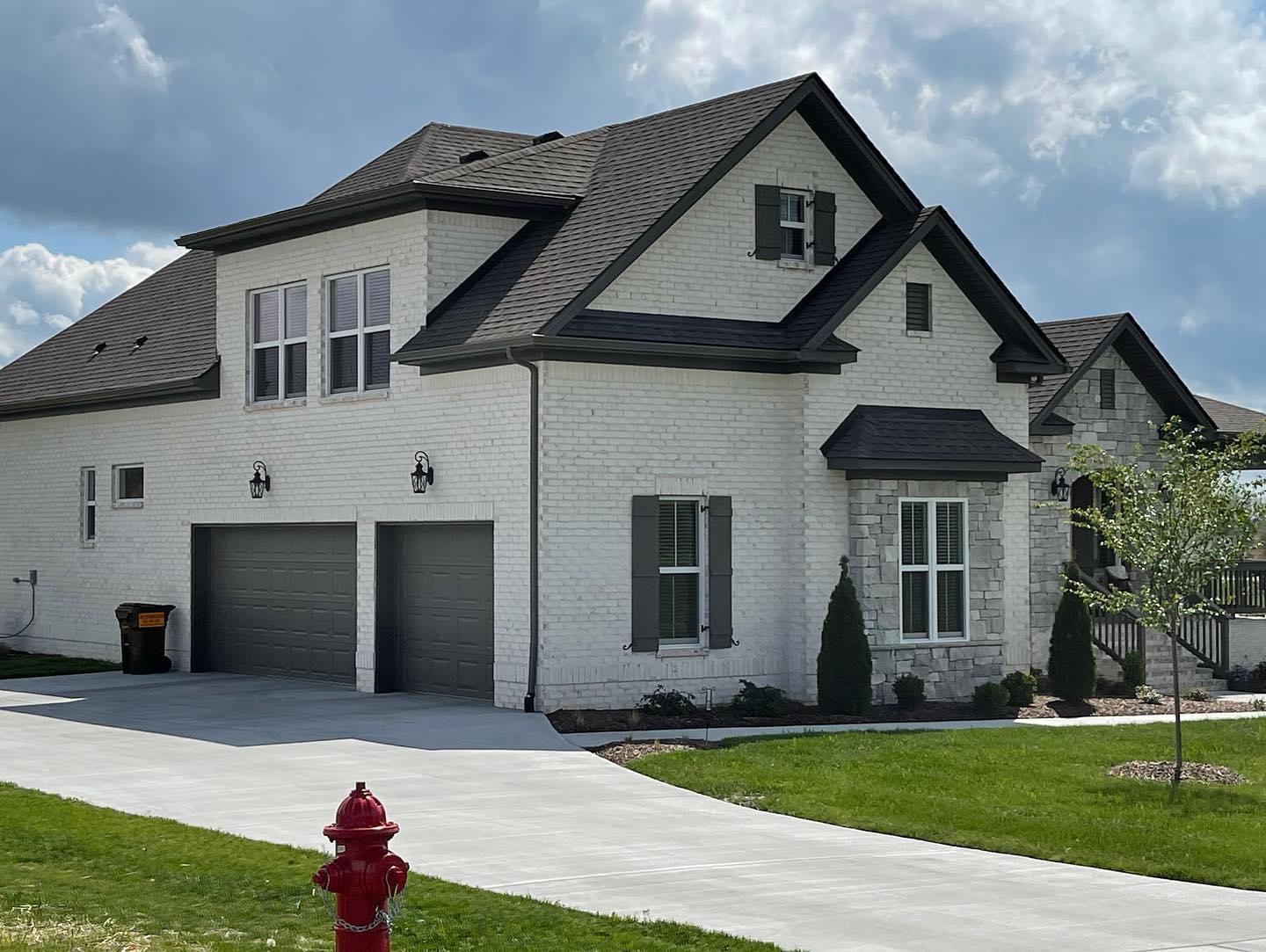 Dover Bluff Brick – All White Brick | Classic Collection by Cherokee Brick