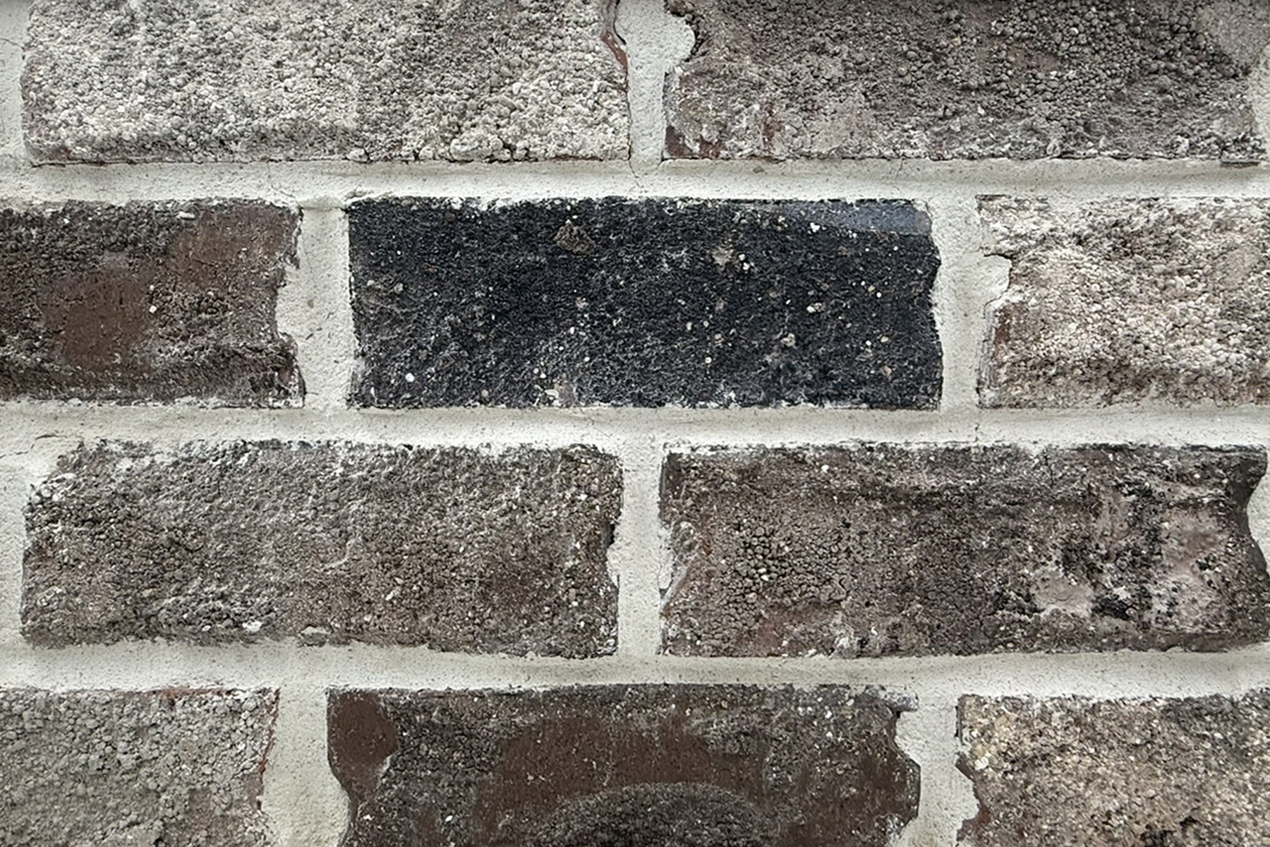 Choosing the Perfect Exterior Colors for Your Home with Cherokee Brick.