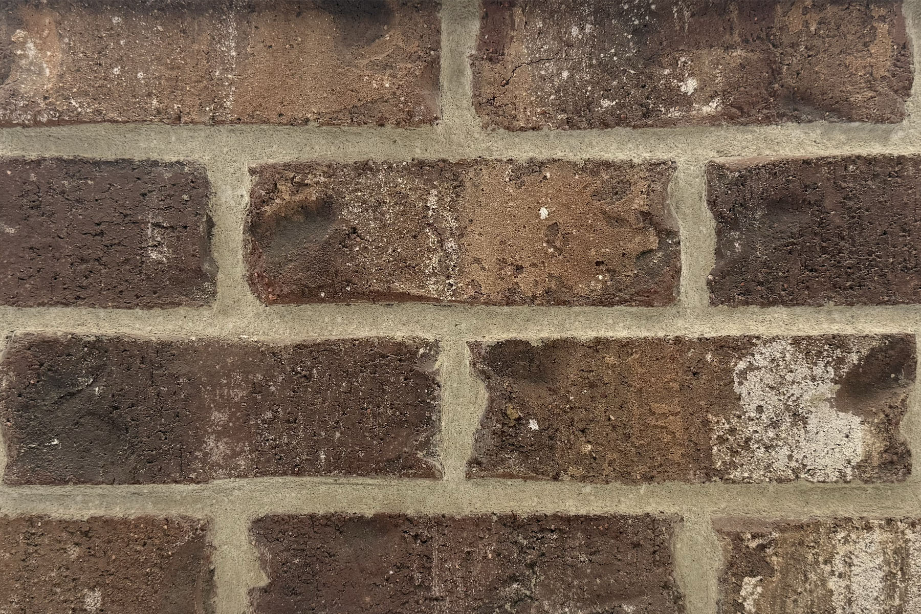 Choosing the Perfect Exterior Colors for Your Home with Cherokee Brick.